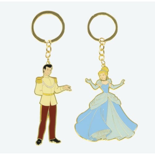 Pre-Order Tokyo Disney Resort 2019 Pair Key Chain Cinderella & Charming ...